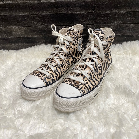 Converse | Shoes | Converse Jungle Art Platform High Top Shoes Neutral ...